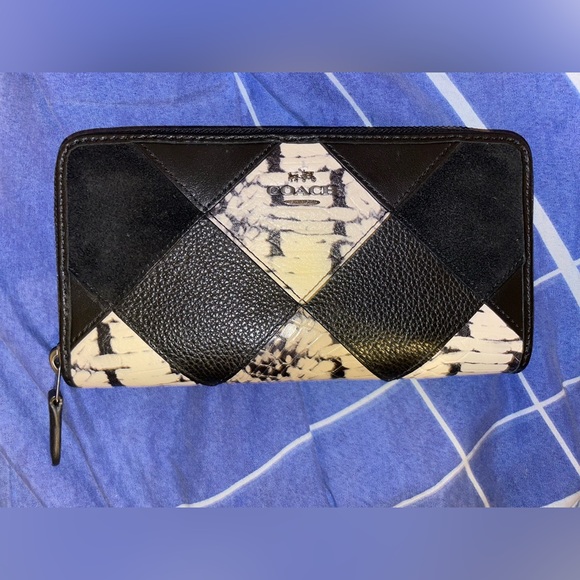 Coach | Bags | Coach Accordion Zip Around Snake Embossed Patchwork ...